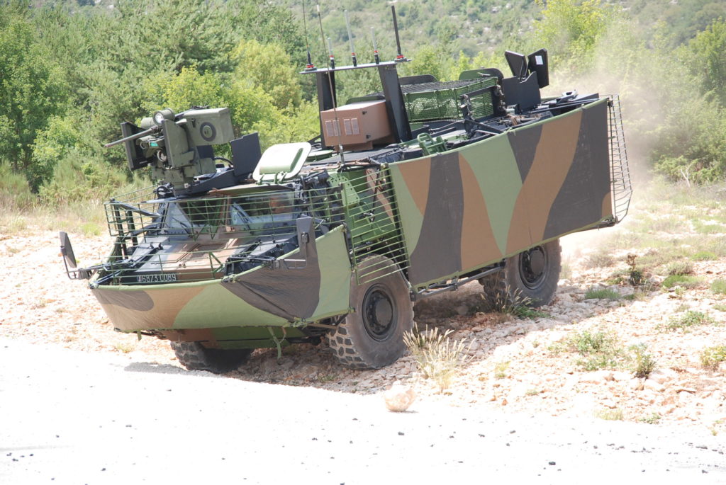 System de protection anti-RPG VAB / VAB anti RPG protection system • AMEFO